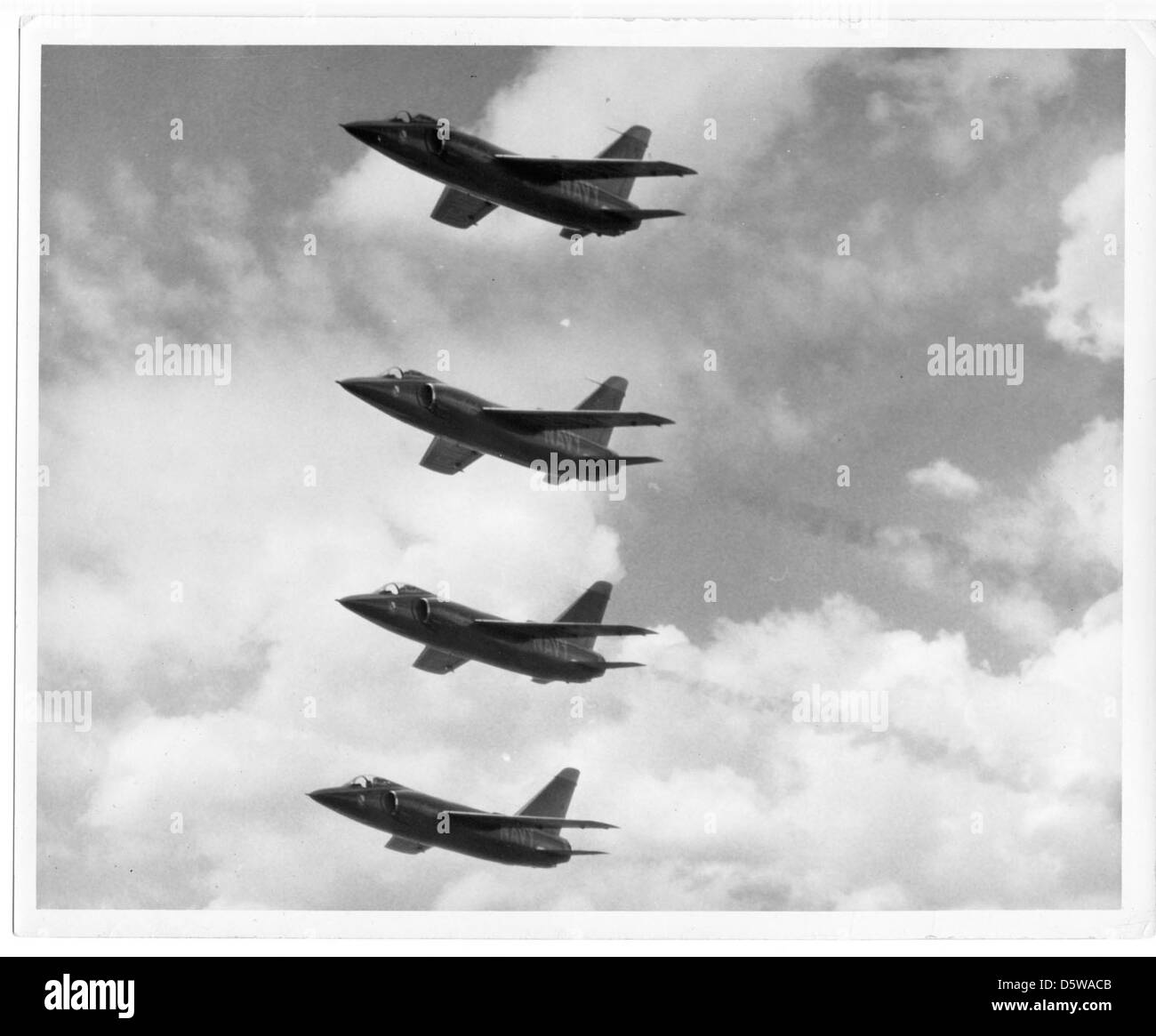 F11f hi-res stock photography and images - Alamy