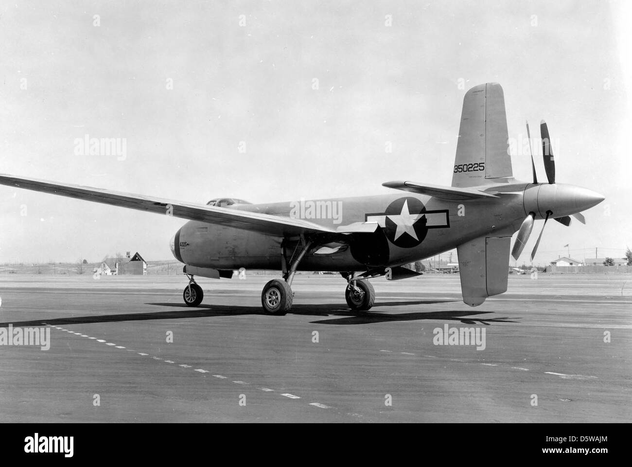 The Douglas XB-42 Mixmaster was a prototype twin-engine bomber ...