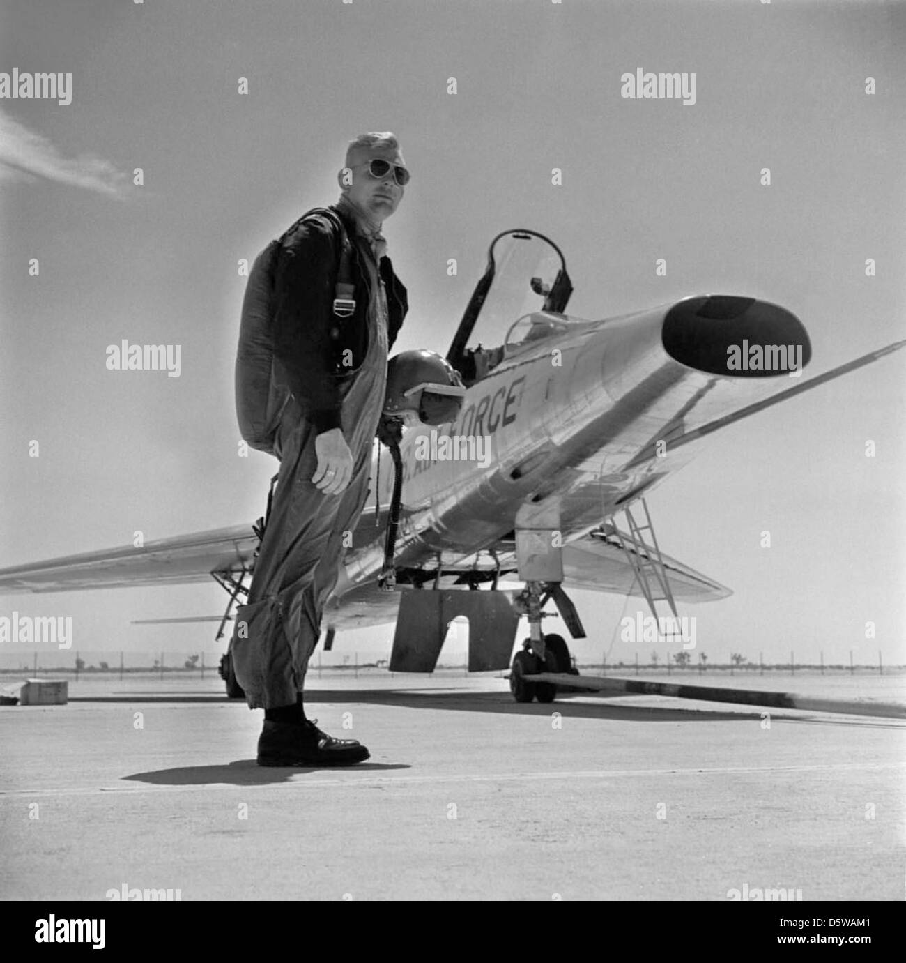 Naca test aircraft hi-res stock photography and images - Alamy