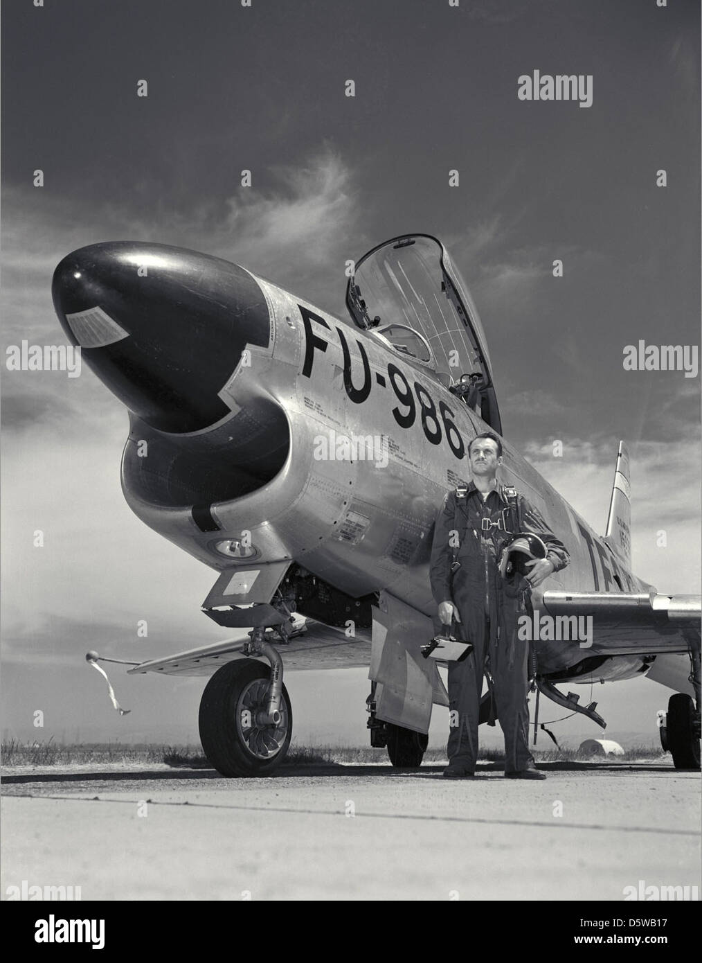 North american f 86d sabre hi-res stock photography and images - Alamy