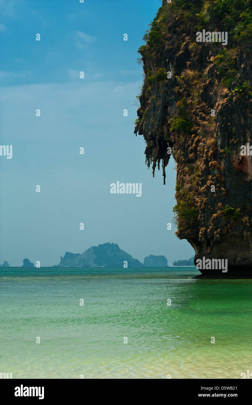 Tropical beach landscape with rock formation island and ocean. Pranang ...