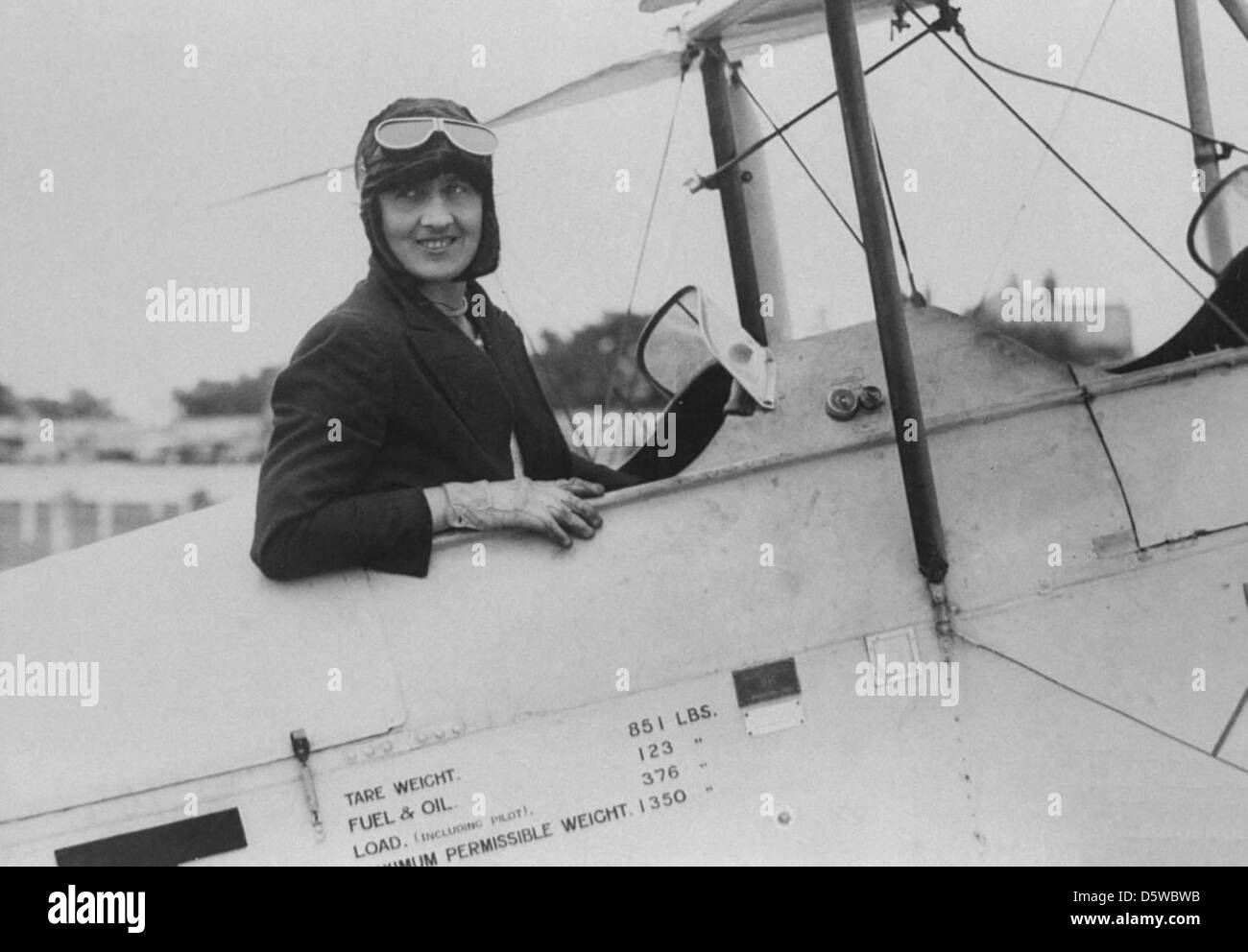 Mrs. S. C. Elliot-Lynn, a pioneer in British aviation, became Britain’s ...