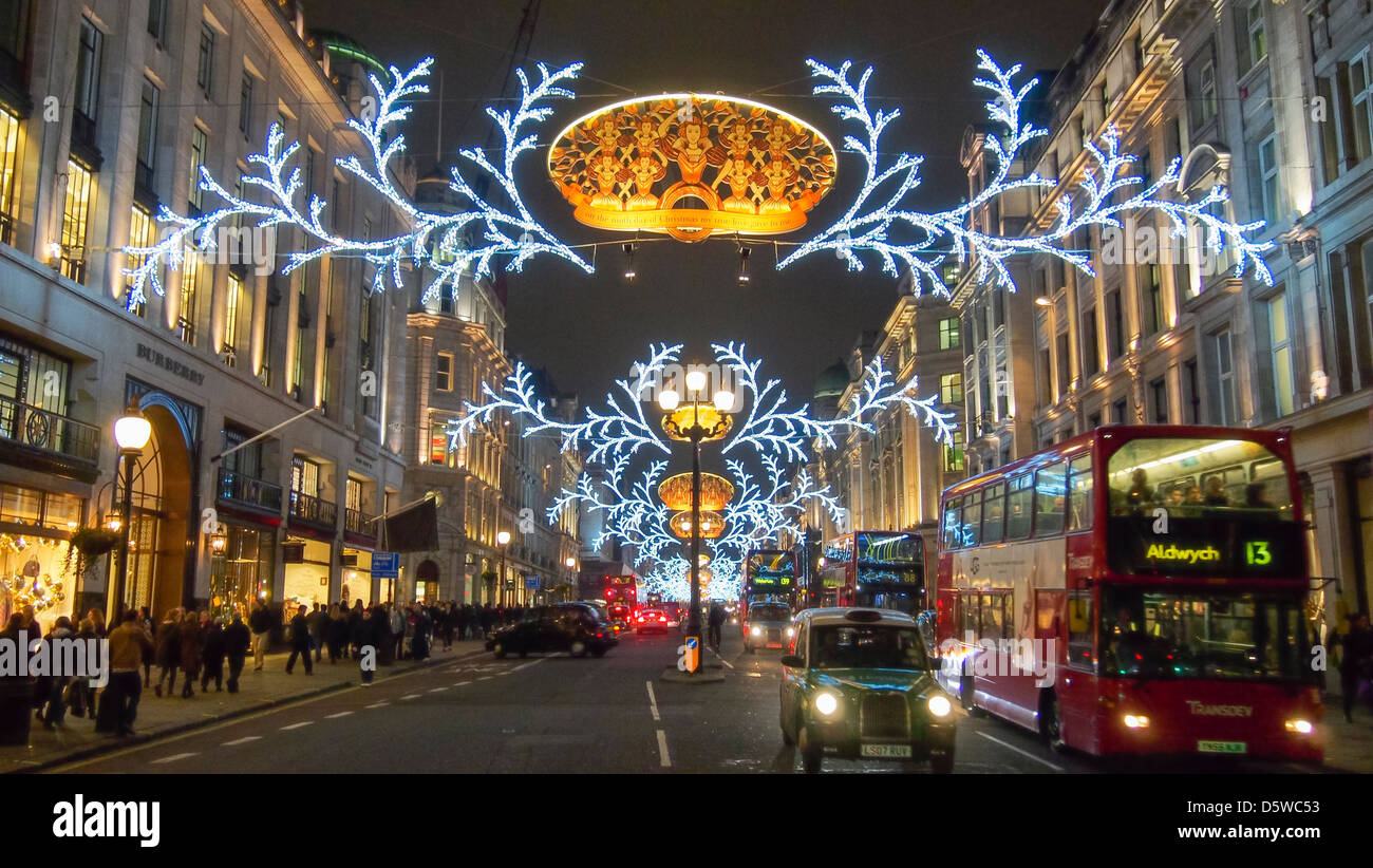 Oxford street night christmas 2012 hi-res stock photography and images ...