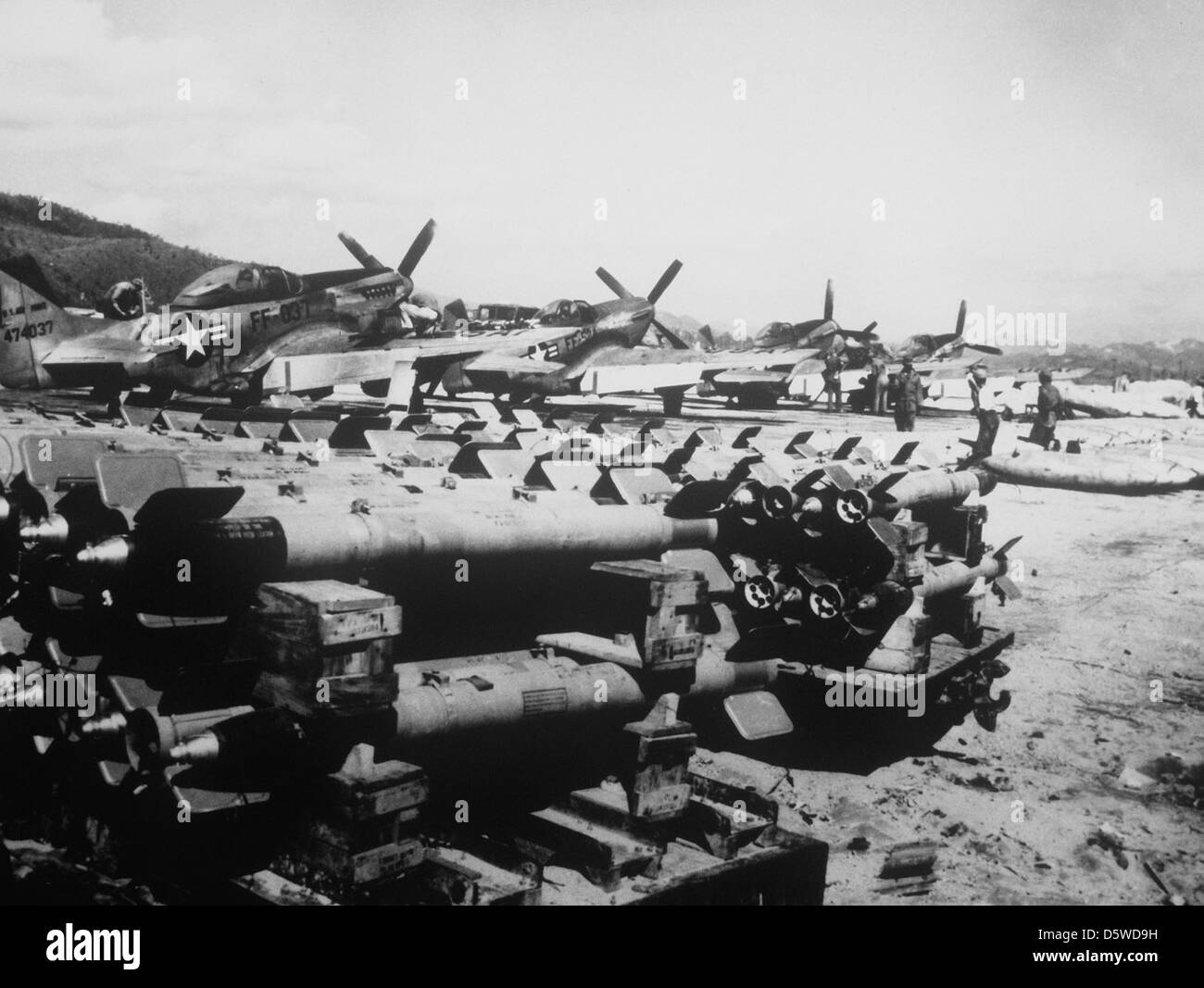 Model p 51d 25 na hi-res stock photography and images - Alamy