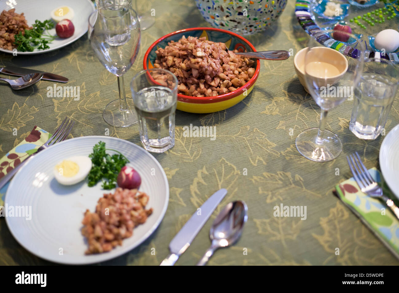 A Passover seder meal is ready for guests Stock Photo - Alamy