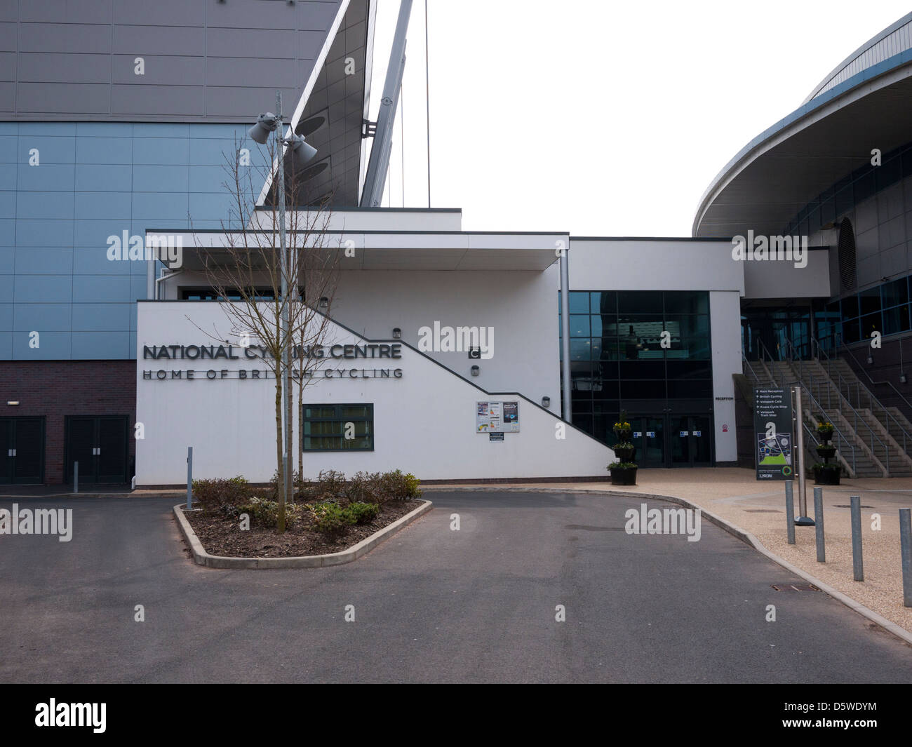 Manchester national cycling centre hi-res stock photography and images ...