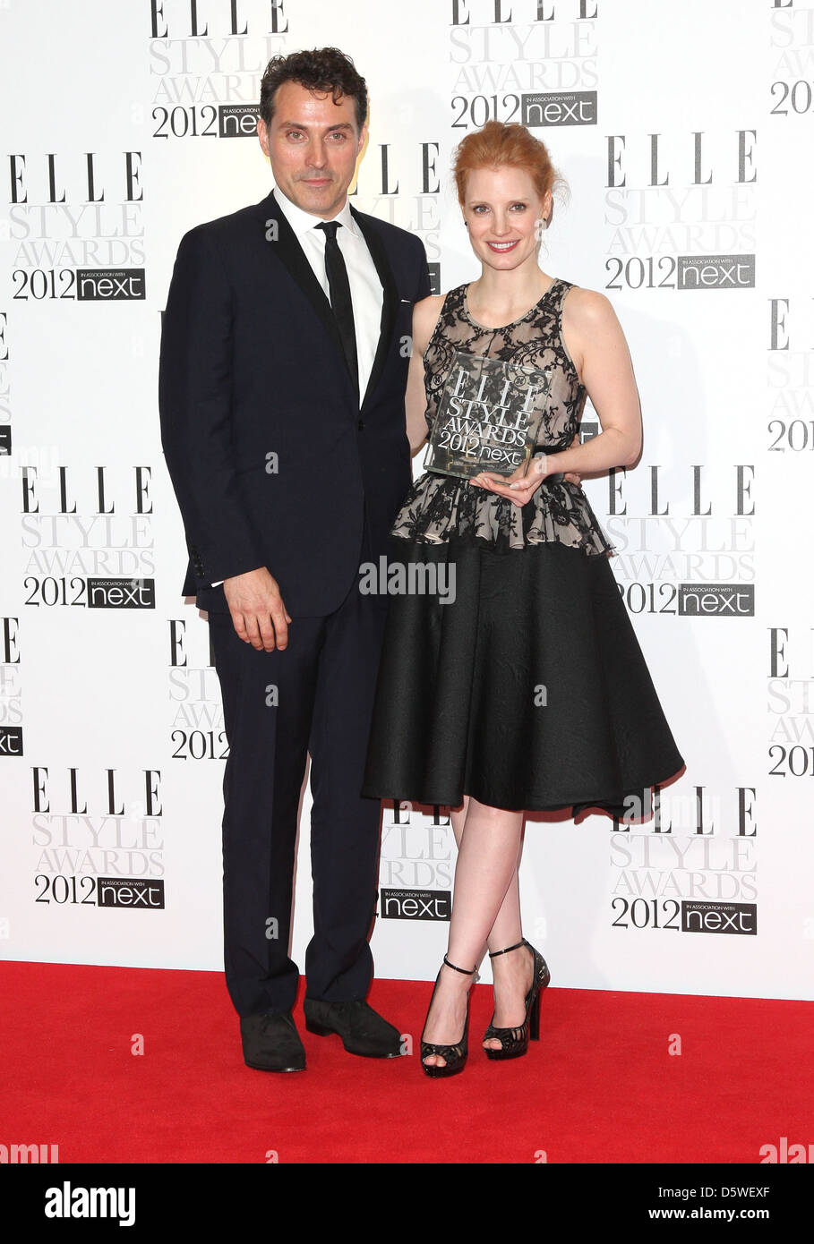 Jessica Chastain, Next Future Icon winner and Rufus Sewell The Elle ...