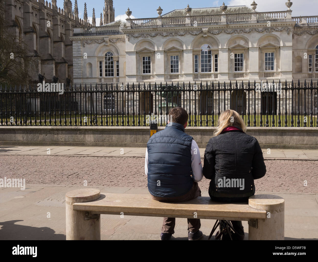 Couple taking a rest during sightseeing Stock Photo - Alamy