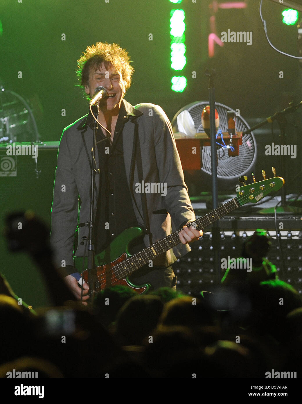 Tommy stinson roses hi-res stock photography and images - Alamy