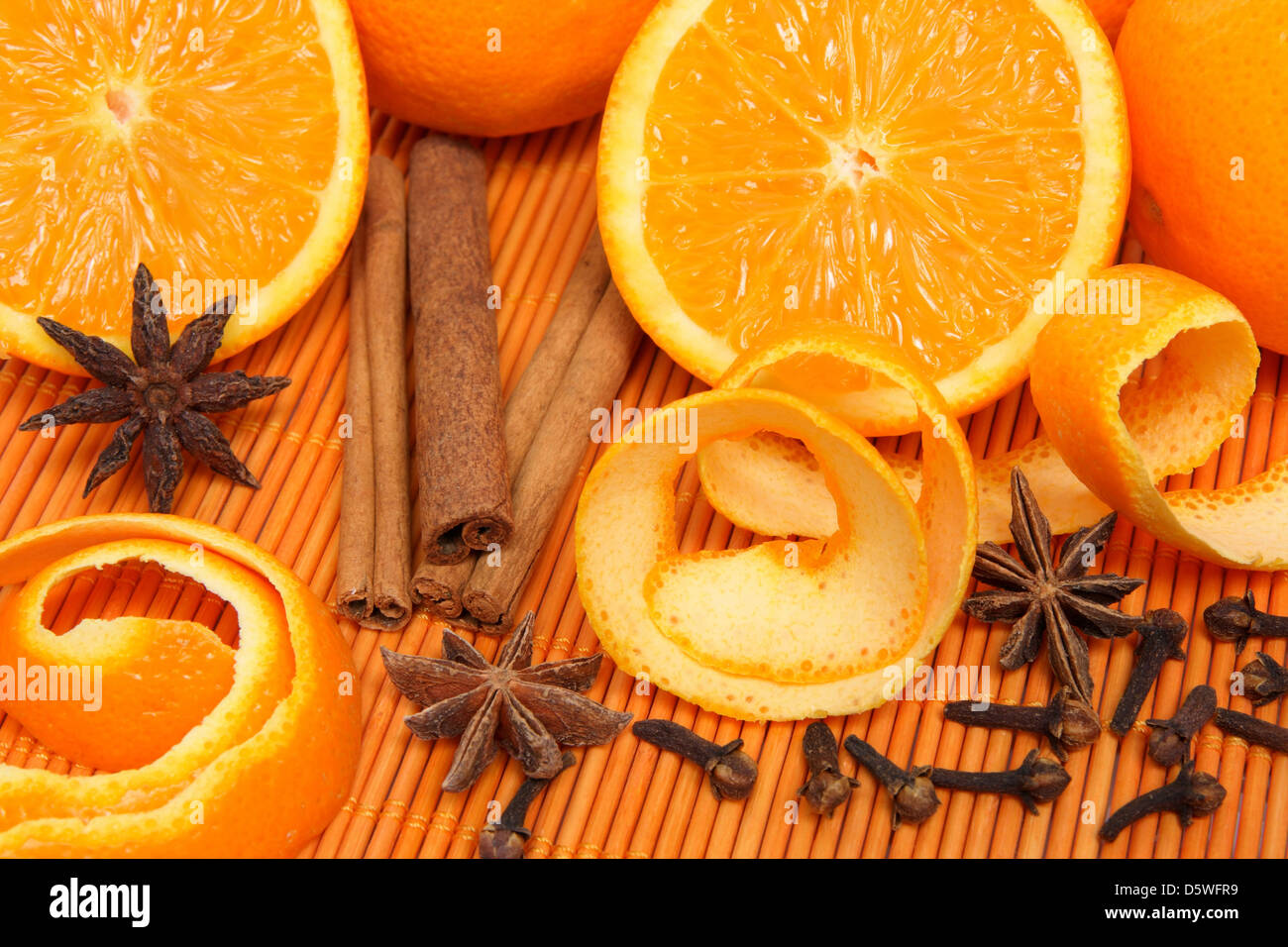 Oranges and Christmas spices in warm light Stock Photo - Alamy
