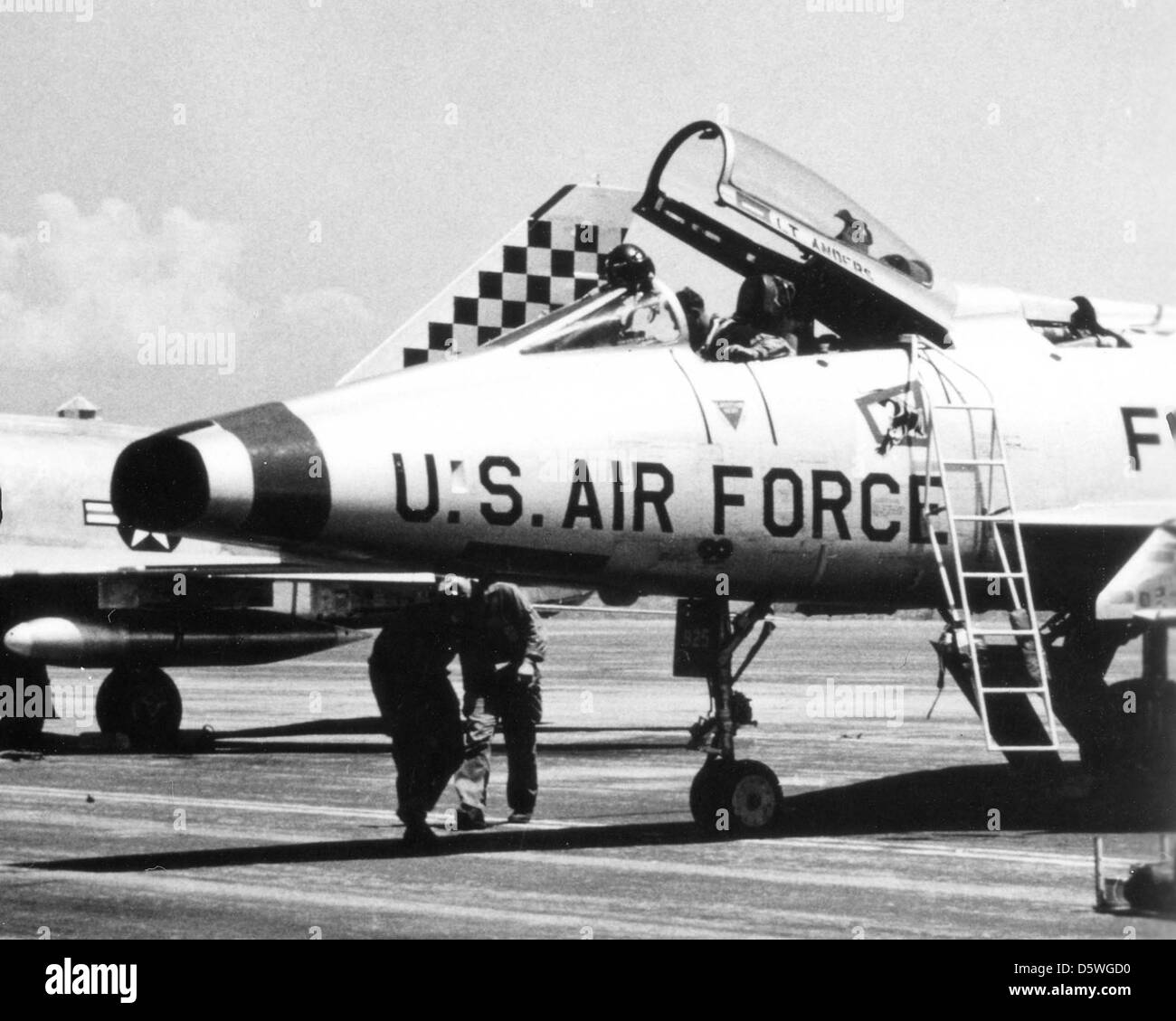 North American F-100 Super Sabre, an early supersonic fighter jet used ...