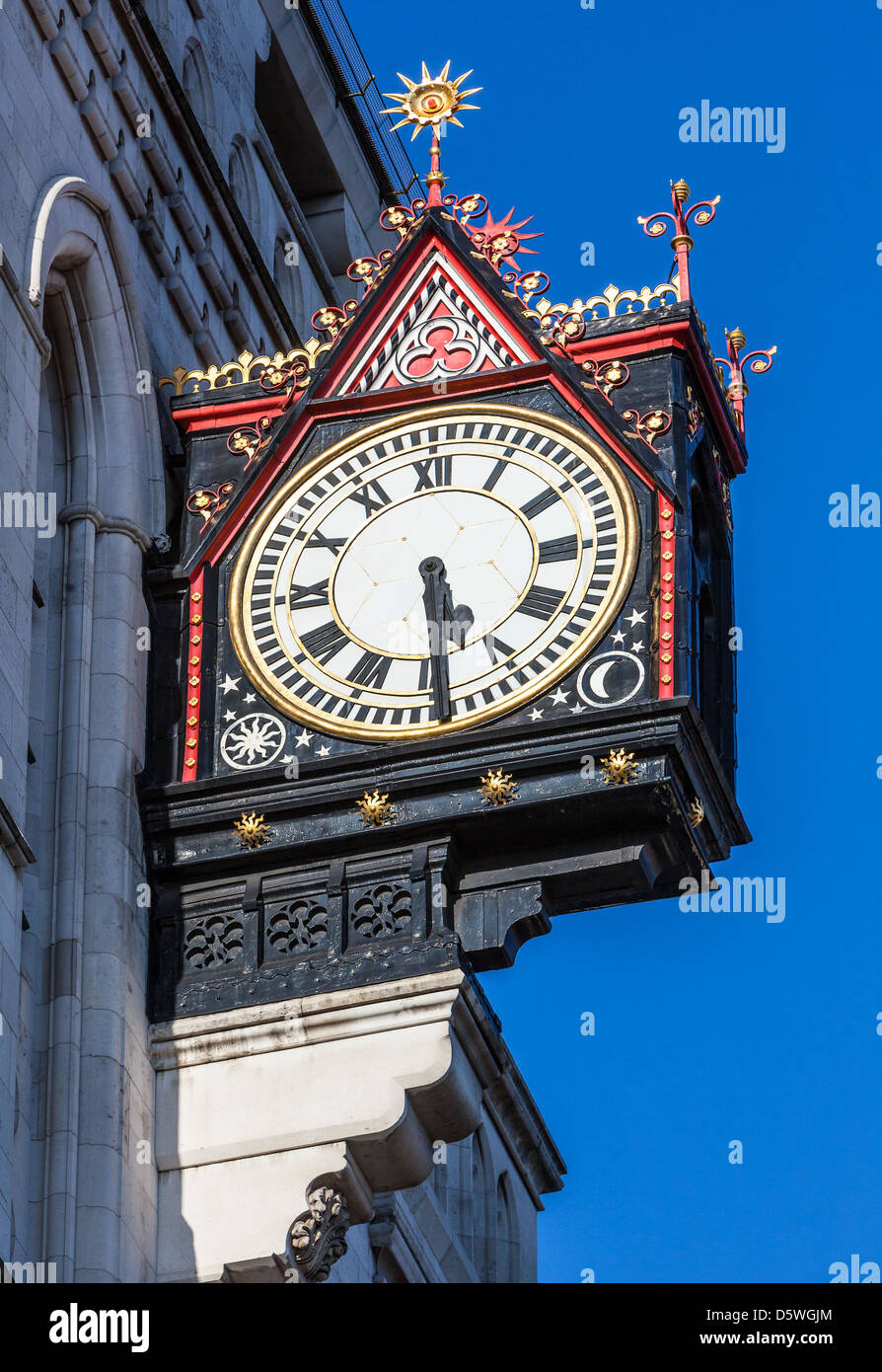 Royal clock hi-res stock photography and images - Alamy