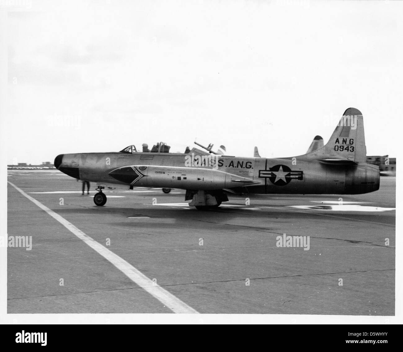 A Lockheed F-94B-1-LO Starfire of the 101st Fighter Interceptor ...
