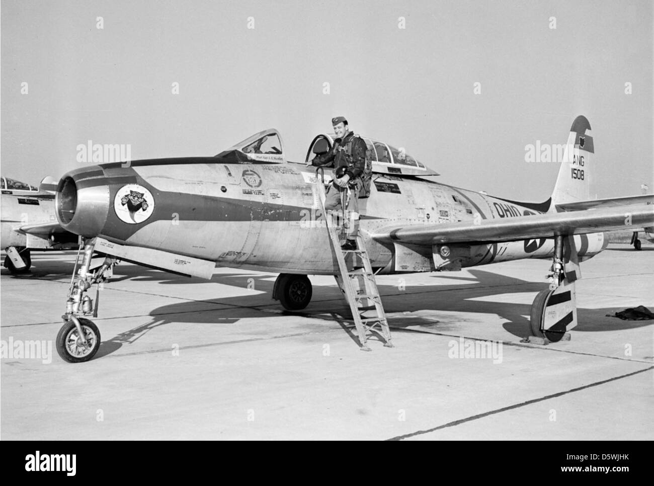 Turbojet fighter Black and White Stock Photos & Images - Alamy