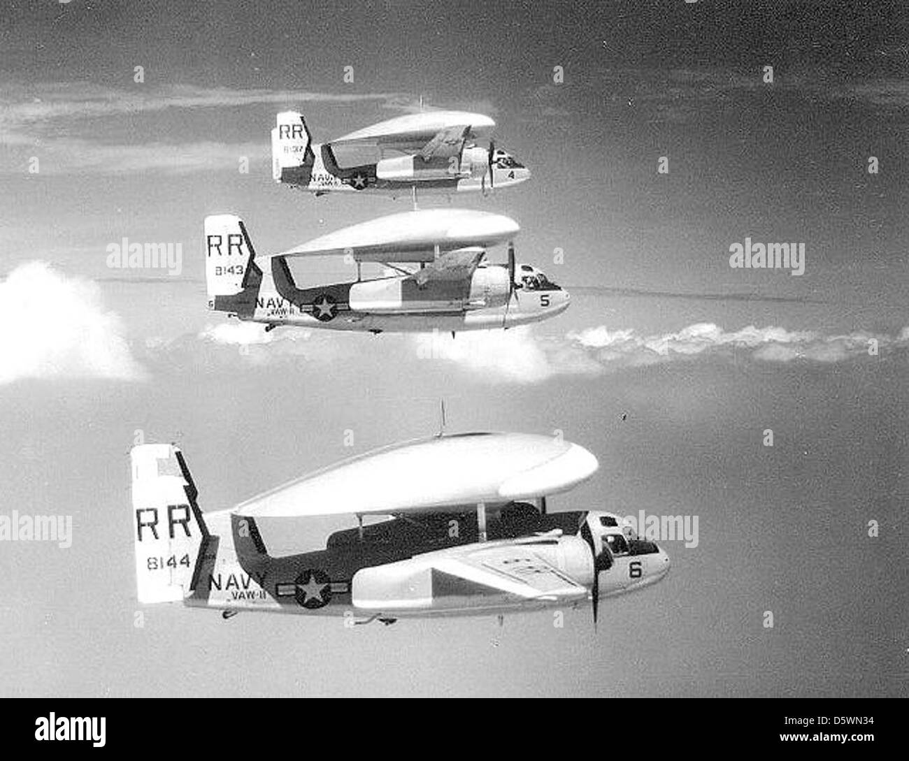 The Grumman E-1B Tracer, used by the U.S. Navy's Airborne Early Warning ...