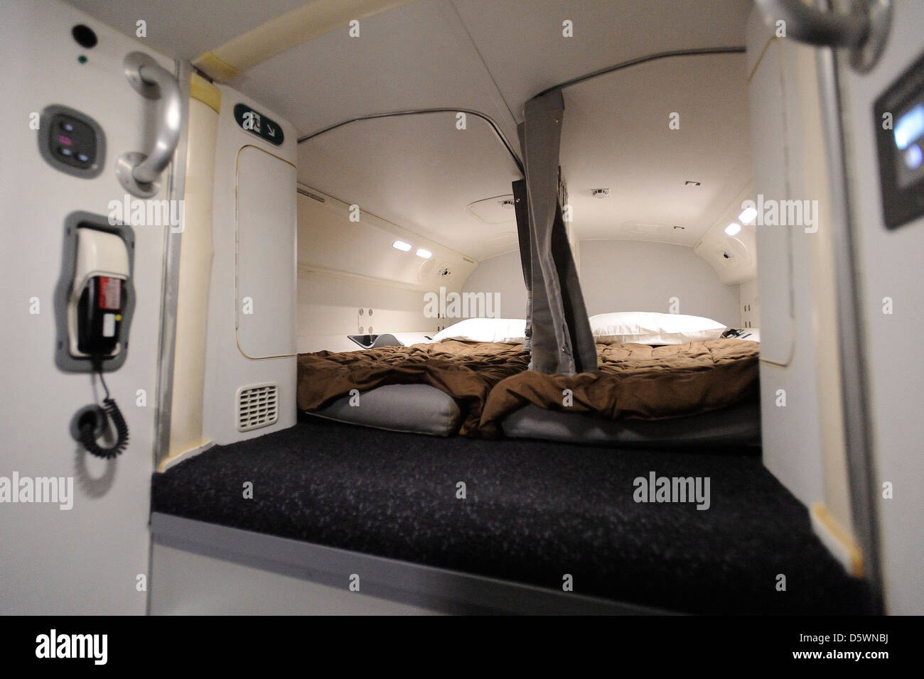 Crew resting area of Boeing Dreamliner 787 Air Canada celebrates its ...