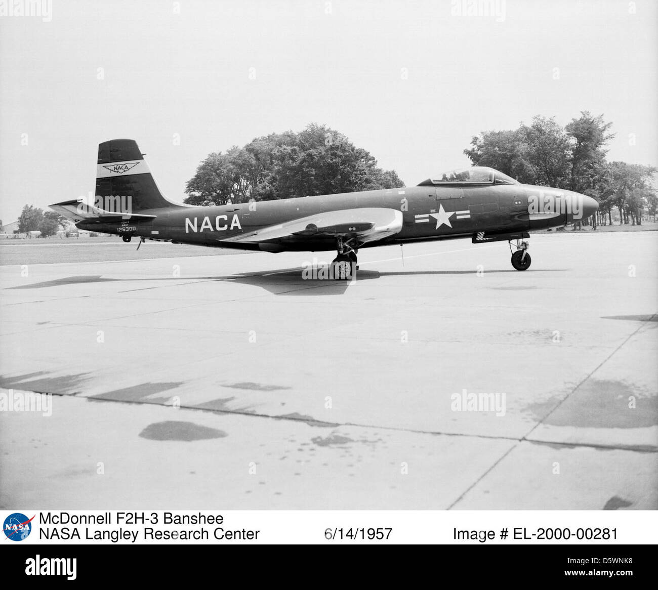 Banshee aircraft hi-res stock photography and images - Alamy