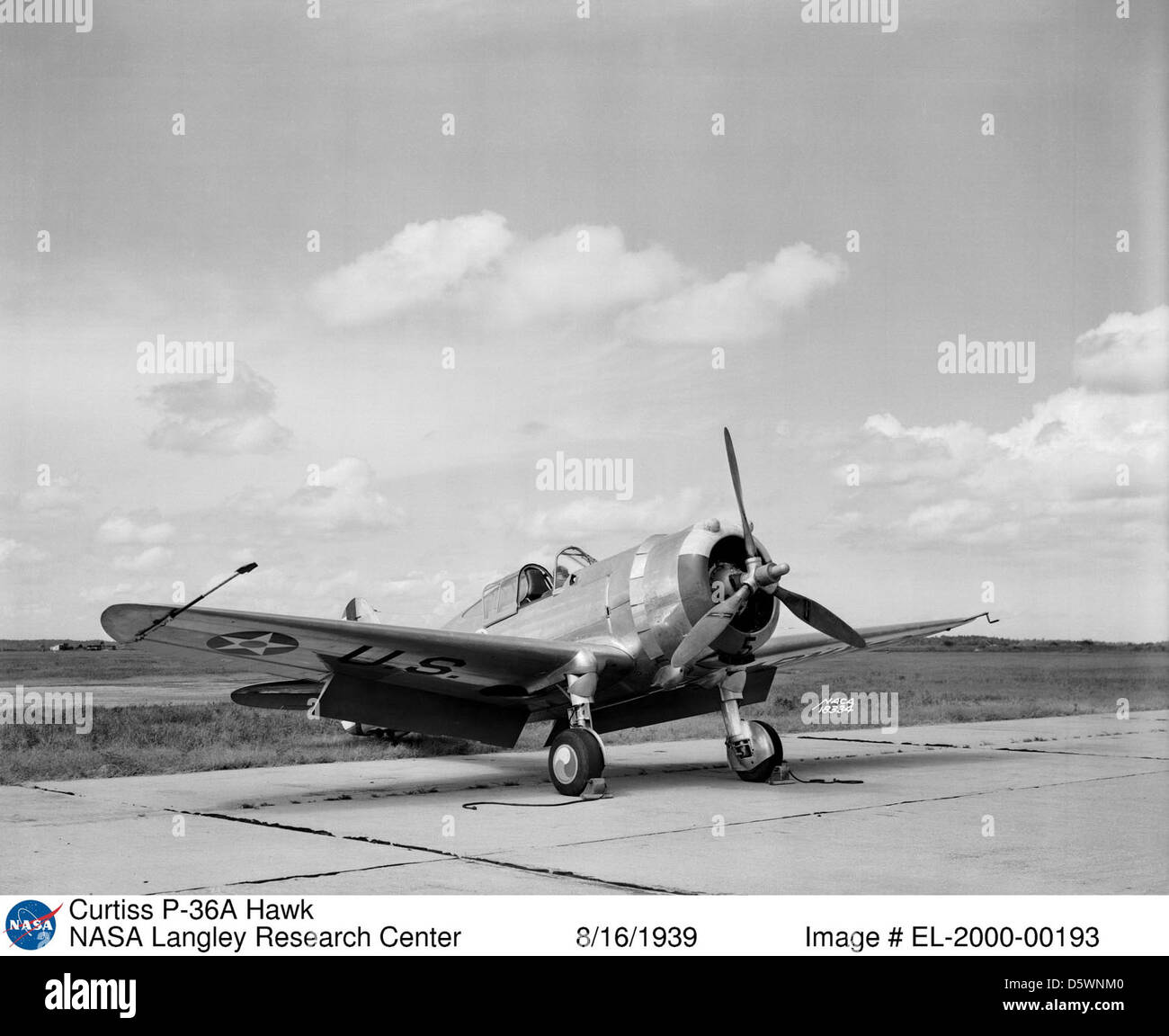 P 36a hawk hi-res stock photography and images - Alamy