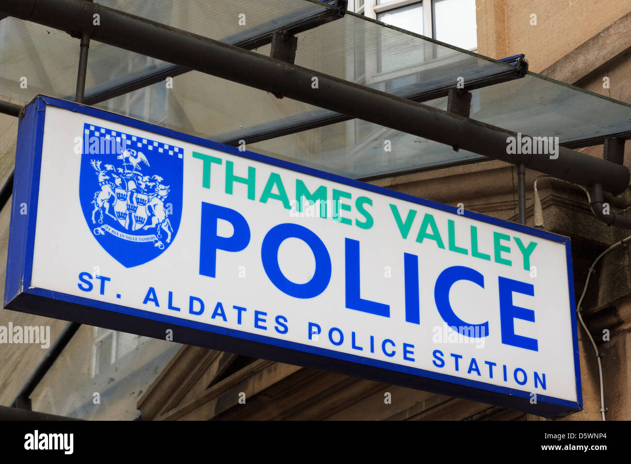 Thames valley police station hi-res stock photography and images - Alamy