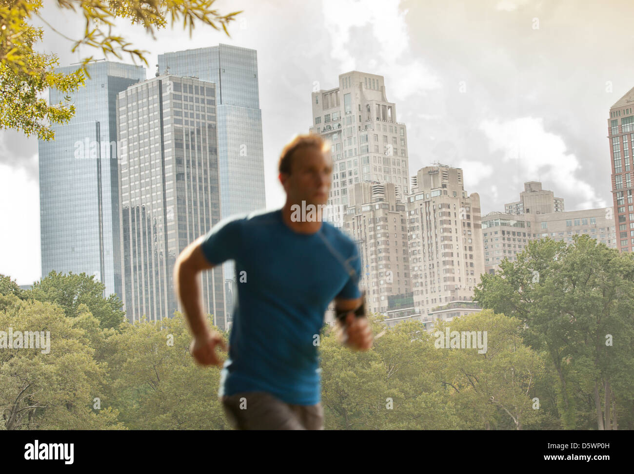 Man running back view one hi-res stock photography and images - Alamy