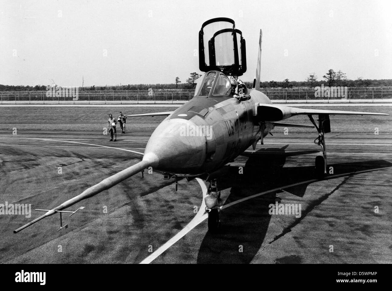 The Republic F-105F Thunderchief was a two-seat variant of the F-105 ...