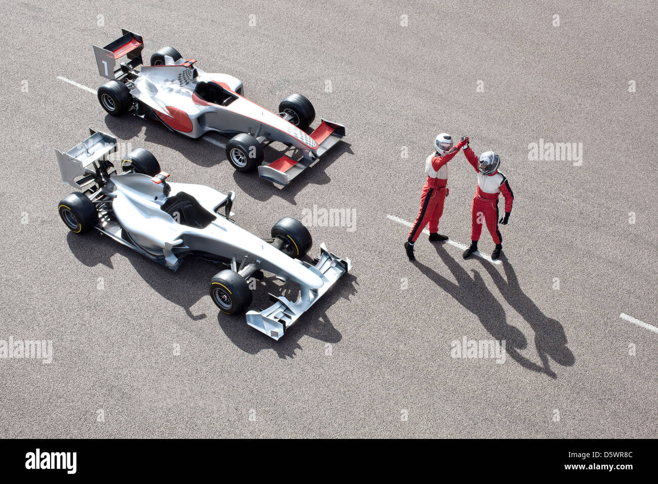 Car race track hi-res stock photography and images - Alamy