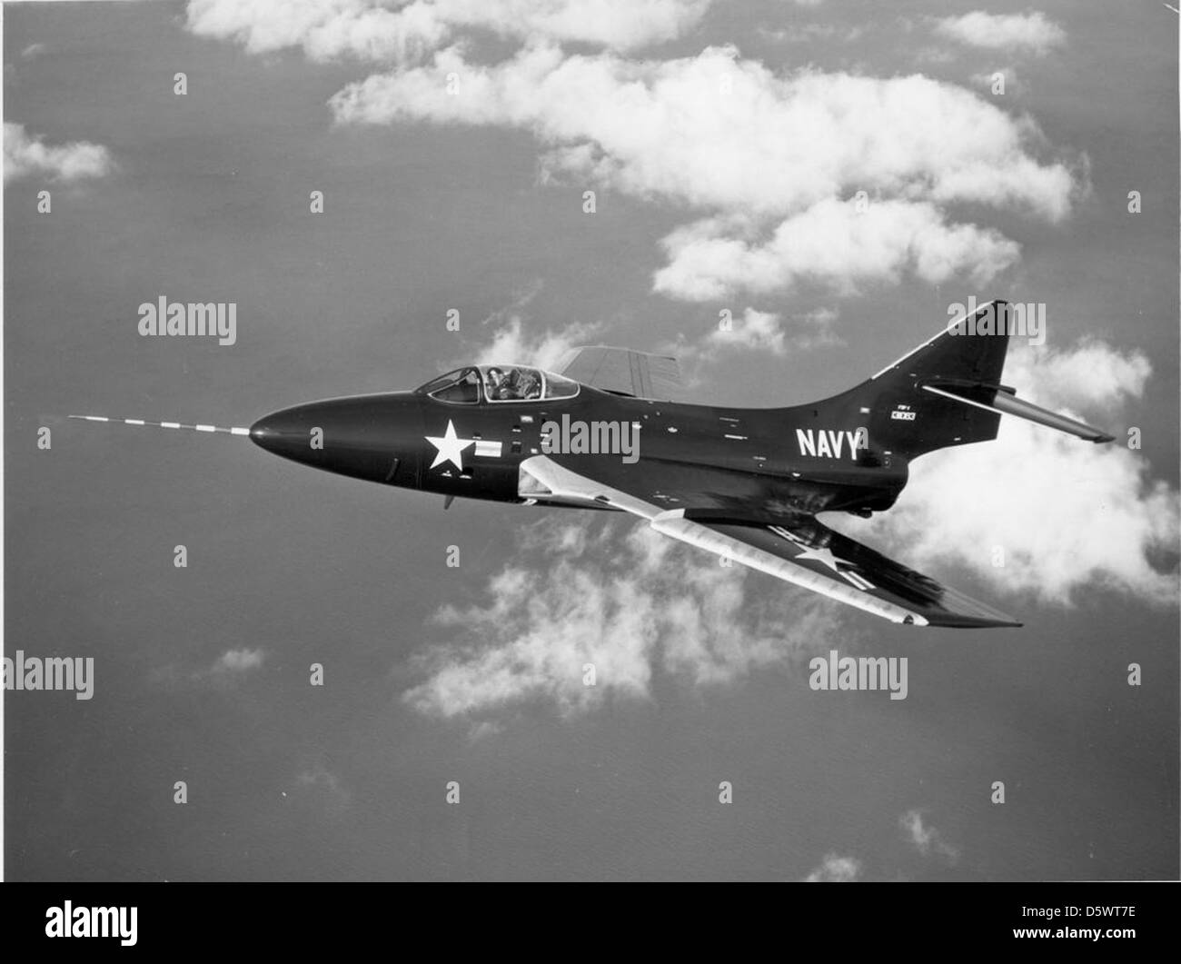 Grumman f9f panther hi-res stock photography and images - Alamy