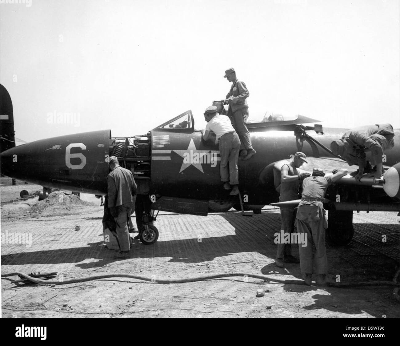 Grumman f9f panther hi-res stock photography and images - Alamy