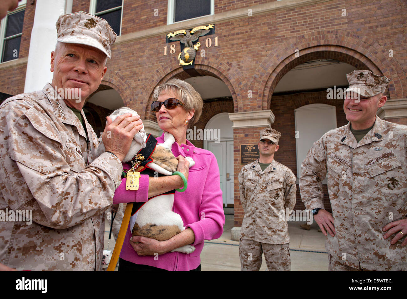 Commandant of the Marine Corps Gen. James F. Amos and his wife Bonnie ...