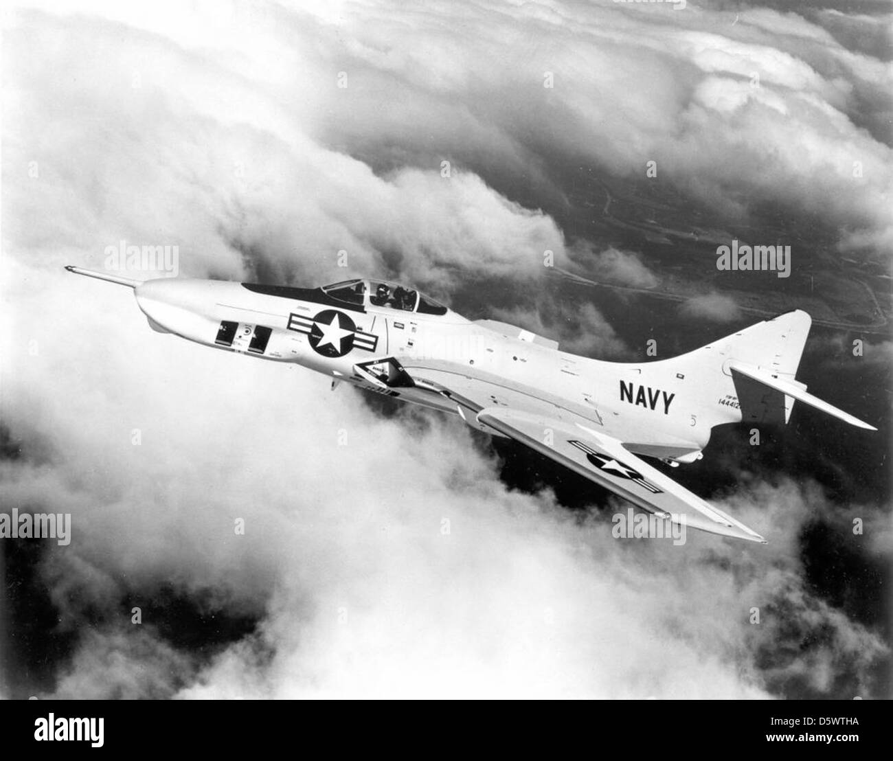 Grumman f9f cougar hi-res stock photography and images - Alamy