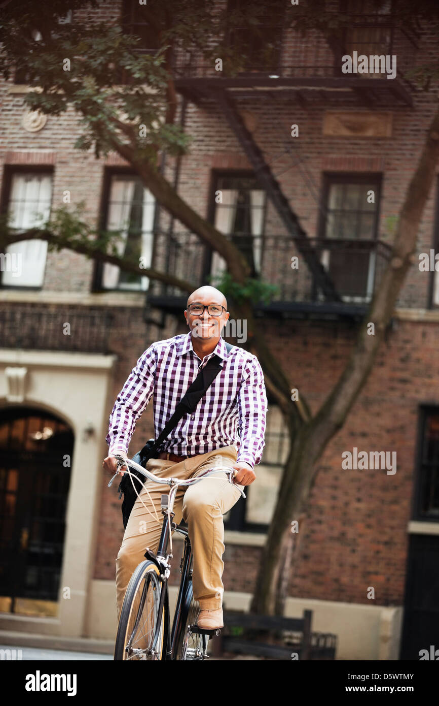 African american bike pedaling hi-res stock photography and images - Alamy