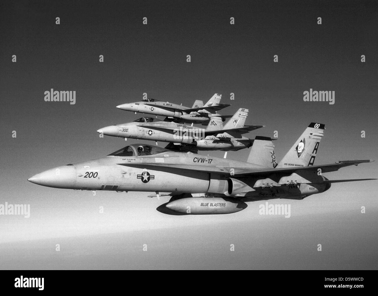 F 18 hornet Black and White Stock Photos & Images - Alamy