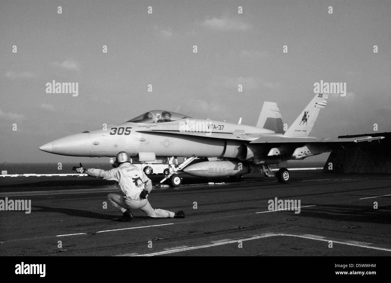 F 18 hornet Black and White Stock Photos & Images - Alamy
