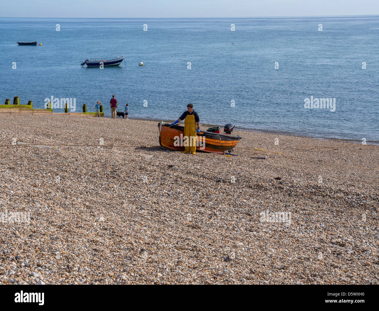 Selsey beach england sussex pier hi-res stock photography and images ...
