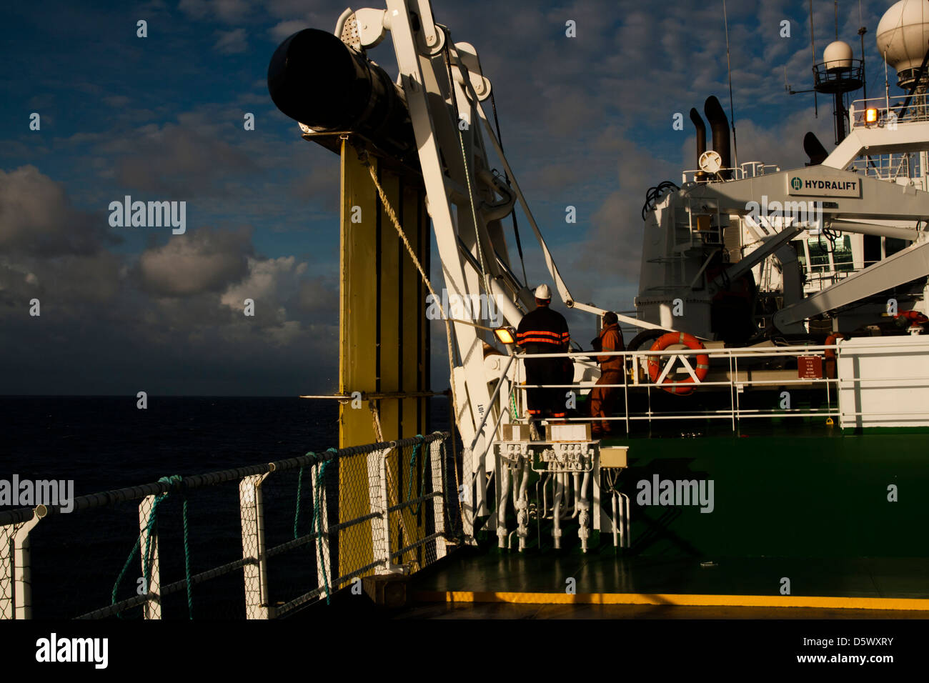 Para van door lifting operation in the seismic vessel Veritas Vantage ...