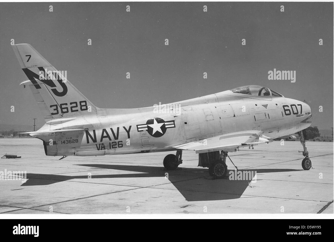 North american fj 4b fury hi-res stock photography and images - Alamy