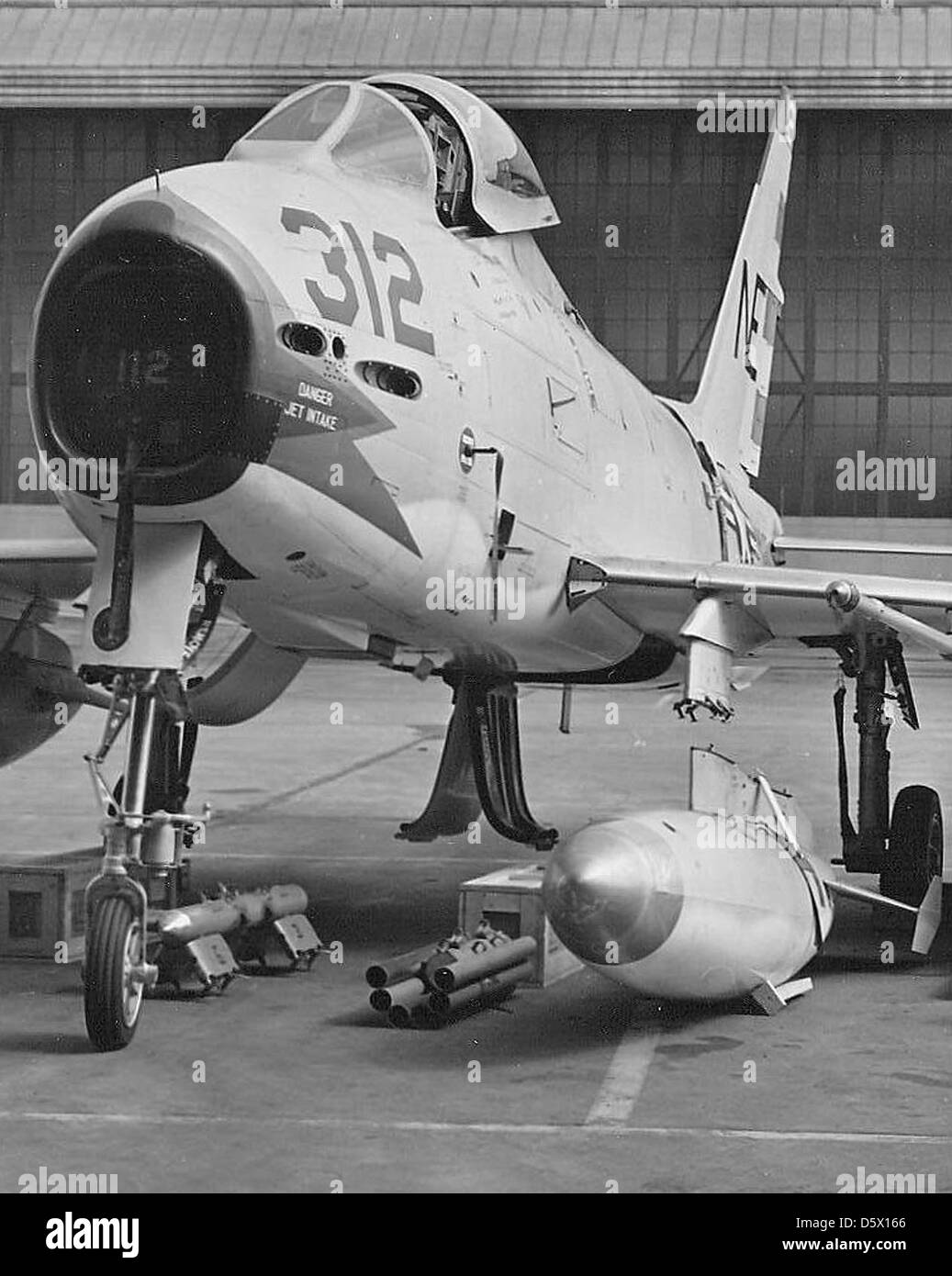 North american fj 4b fury hi-res stock photography and images - Alamy