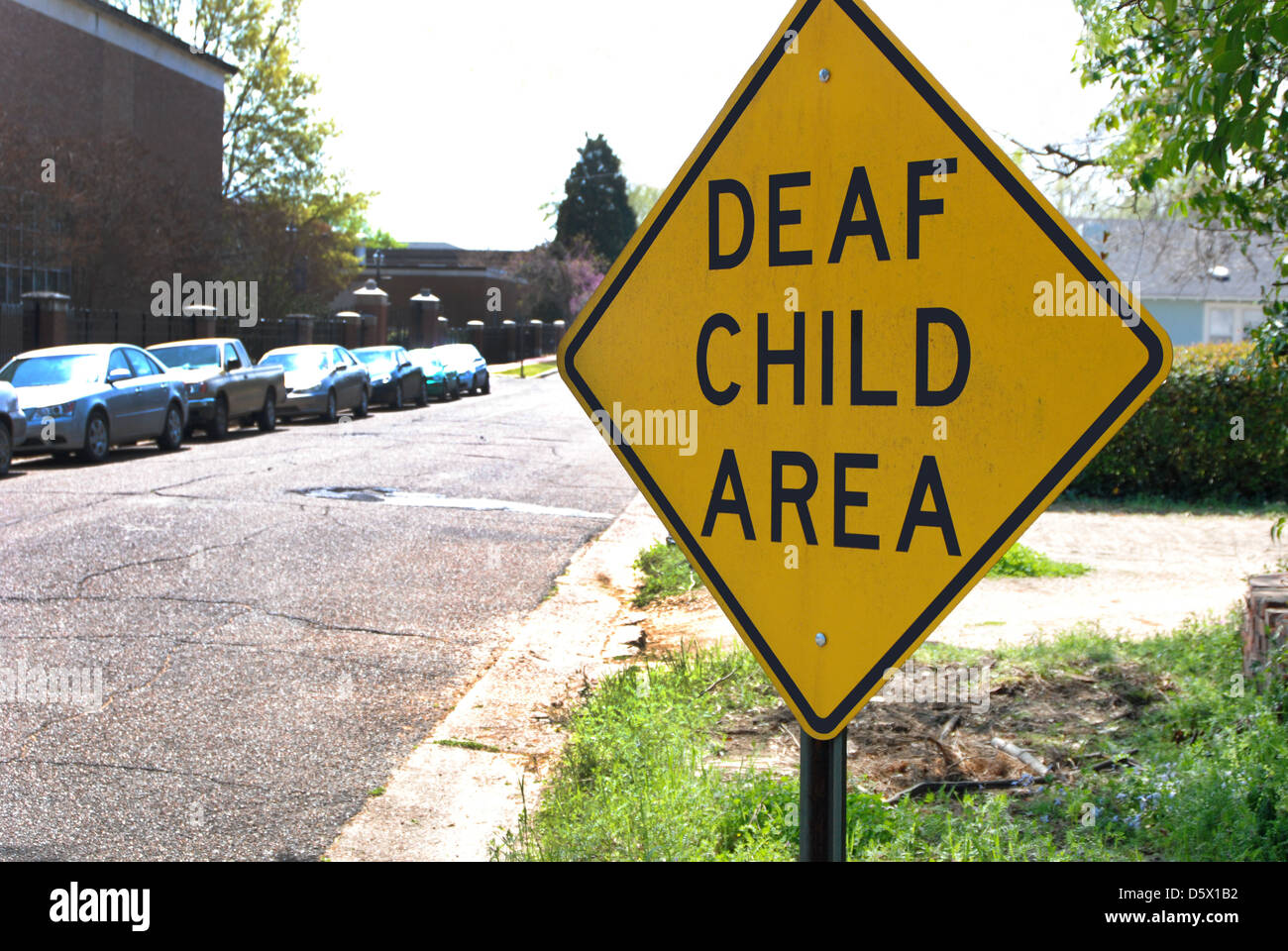 Road sign warning deaf child hi-res stock photography and images - Alamy