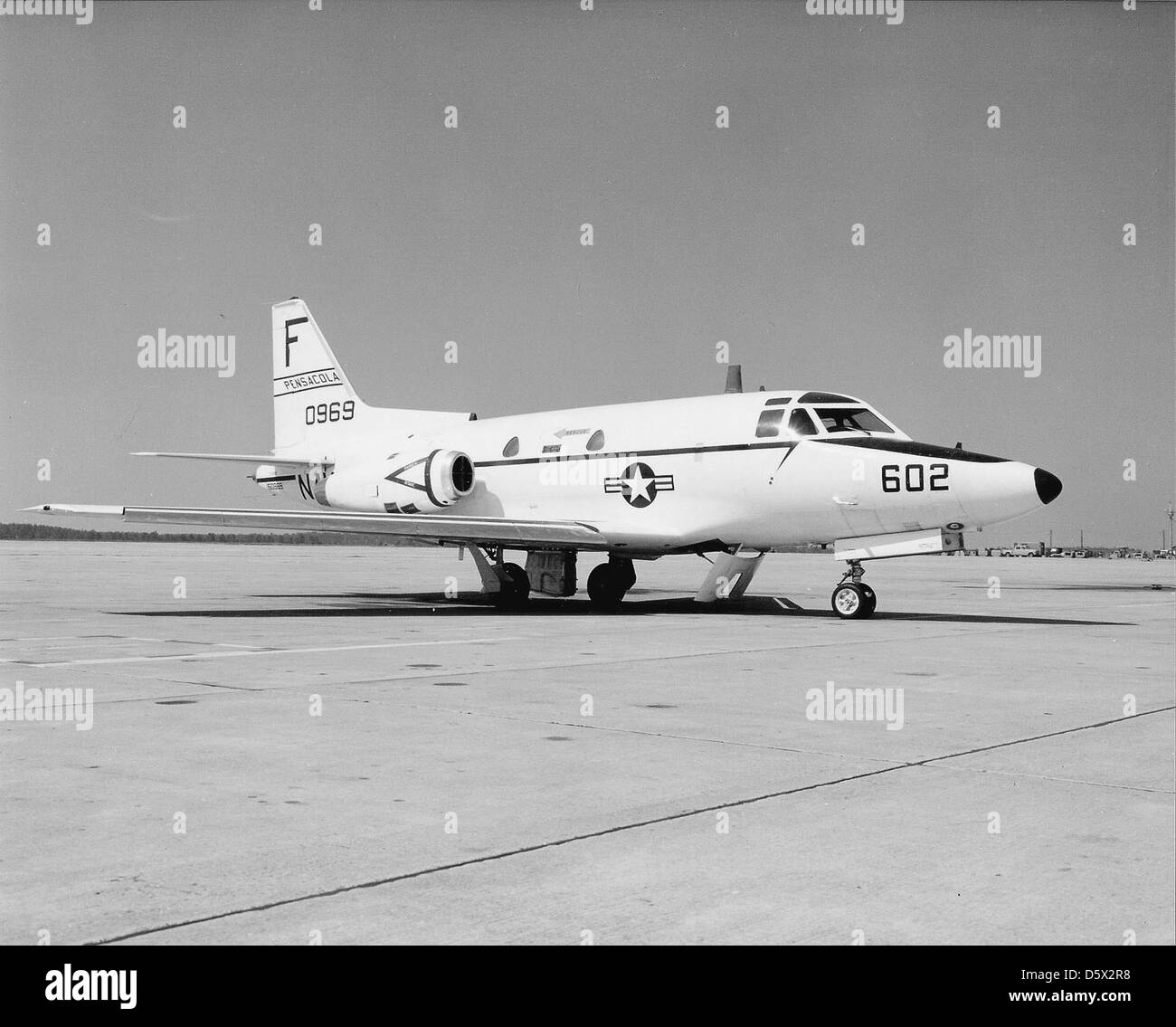 North american sabreliner hi-res stock photography and images - Alamy