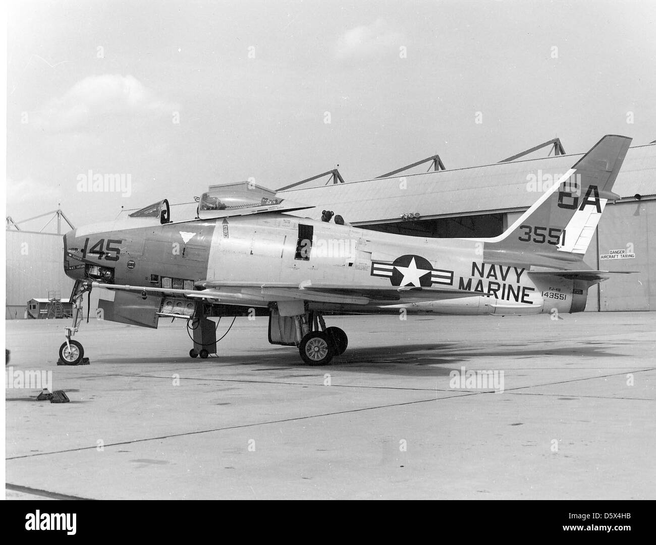 North american fj 4b fury hi-res stock photography and images - Alamy