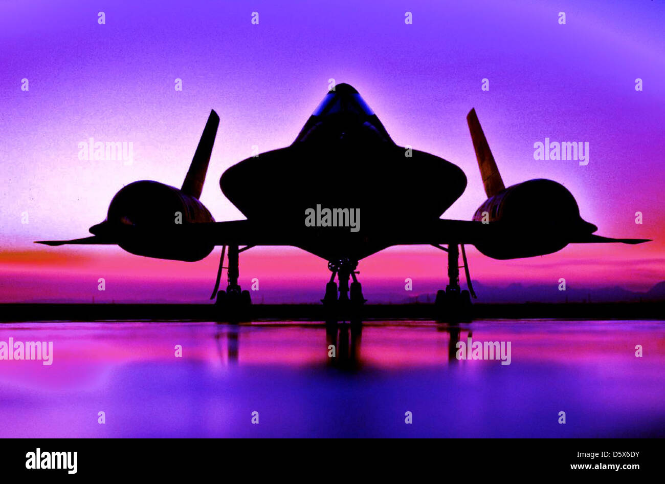 Sr 71 airplane hi-res stock photography and images - Alamy