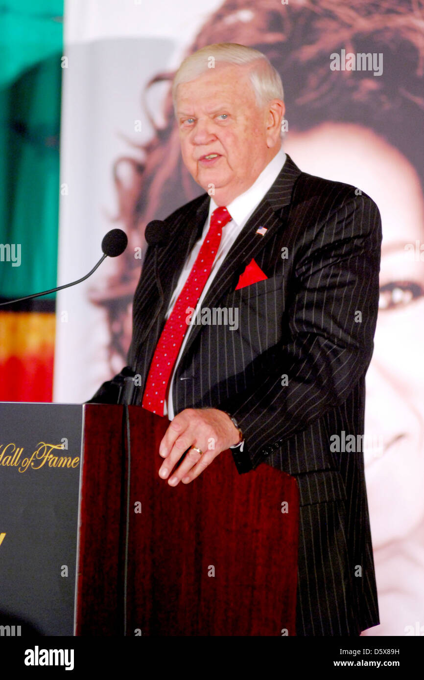 Orion Samuelson Ceremony to induct Oprah Winfrey into the Illiis ...