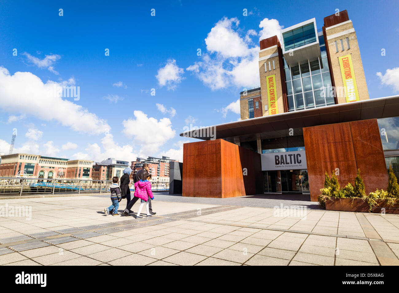 The Baltic Centre for Contemporary Art on the banks of the river Tyne ...