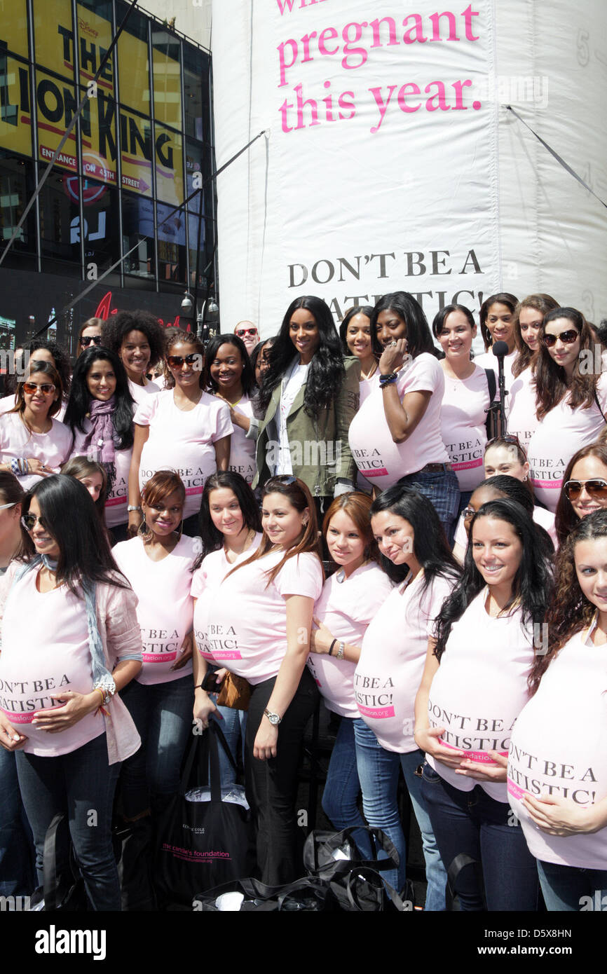 Teen Mom City High Resolution Stock Photography and Images - Alamy