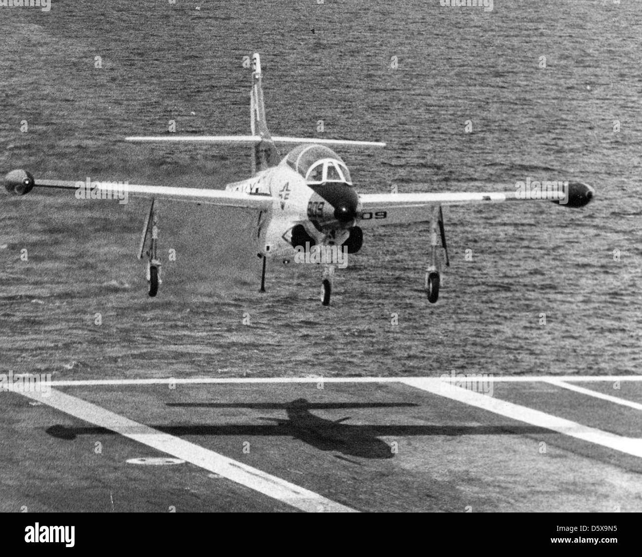 A North American T-2C "Buckeye" of Training Squadron (VT) 9 on approach ...