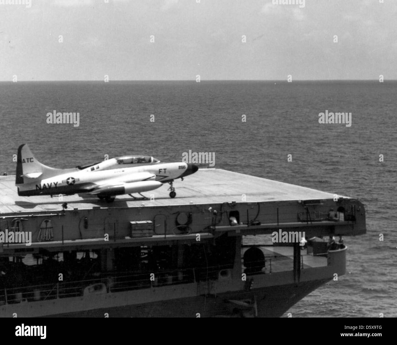 Lockheed T2V-1 "Sear Star" assigned to the Flight Test Division of ...