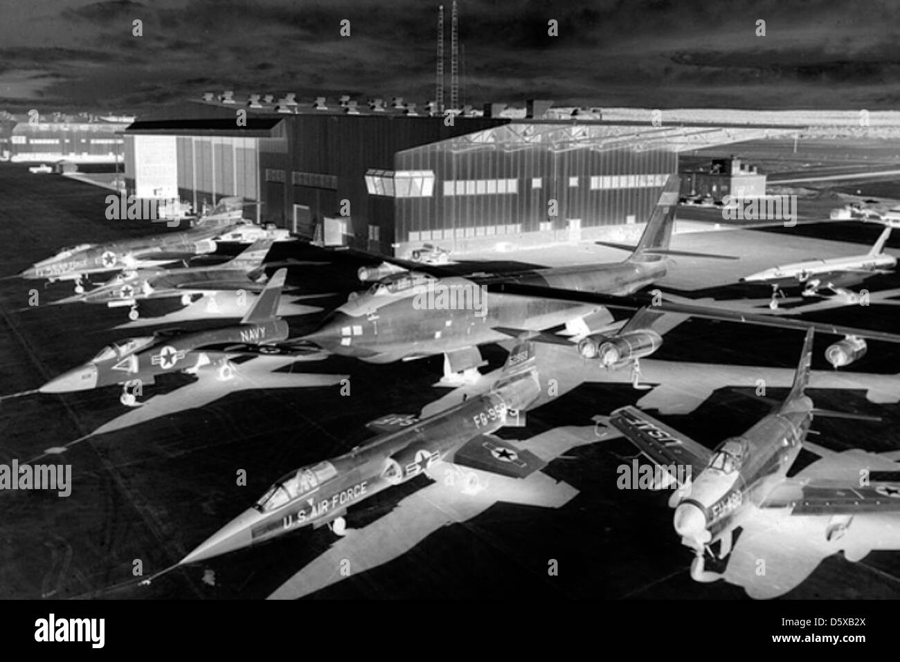 Aircraft test support facility hi-res stock photography and images - Alamy