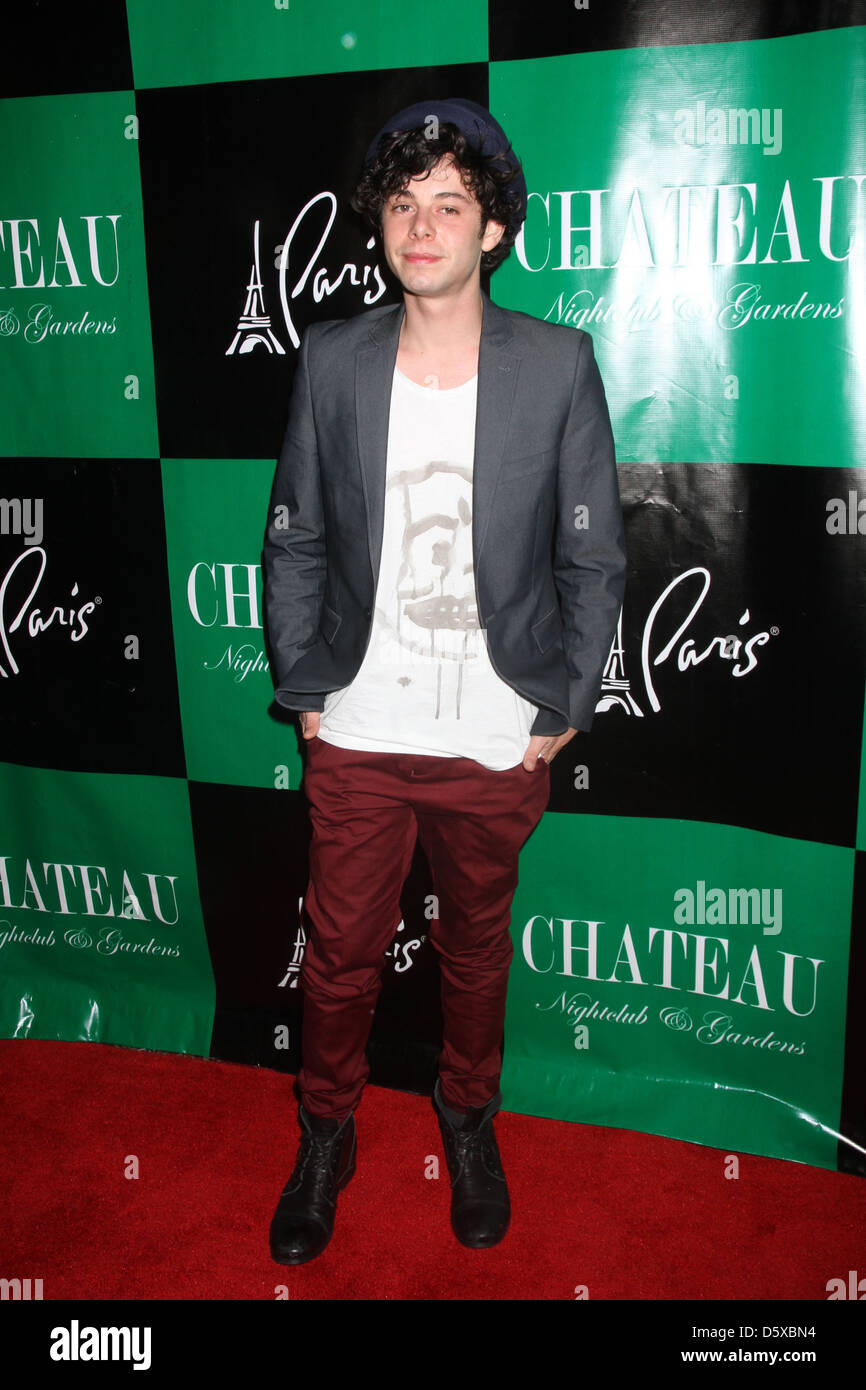 Charlie sheen hosts at chateau hi-res stock photography and images - Alamy