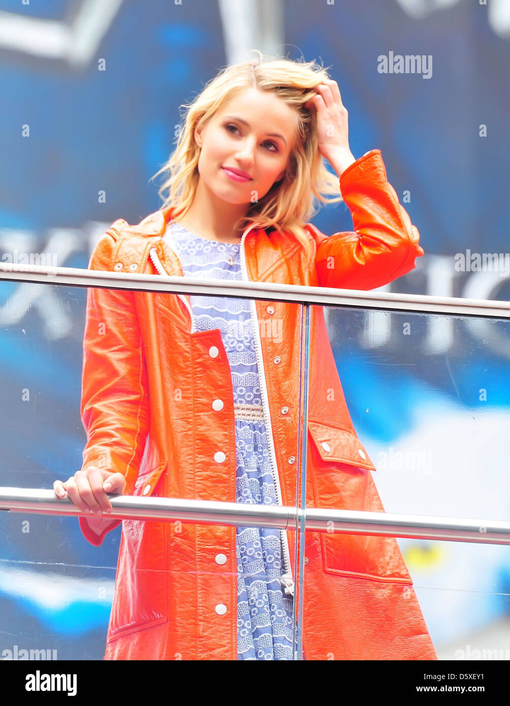 Dianna agron in glee hi-res stock photography and images - Alamy