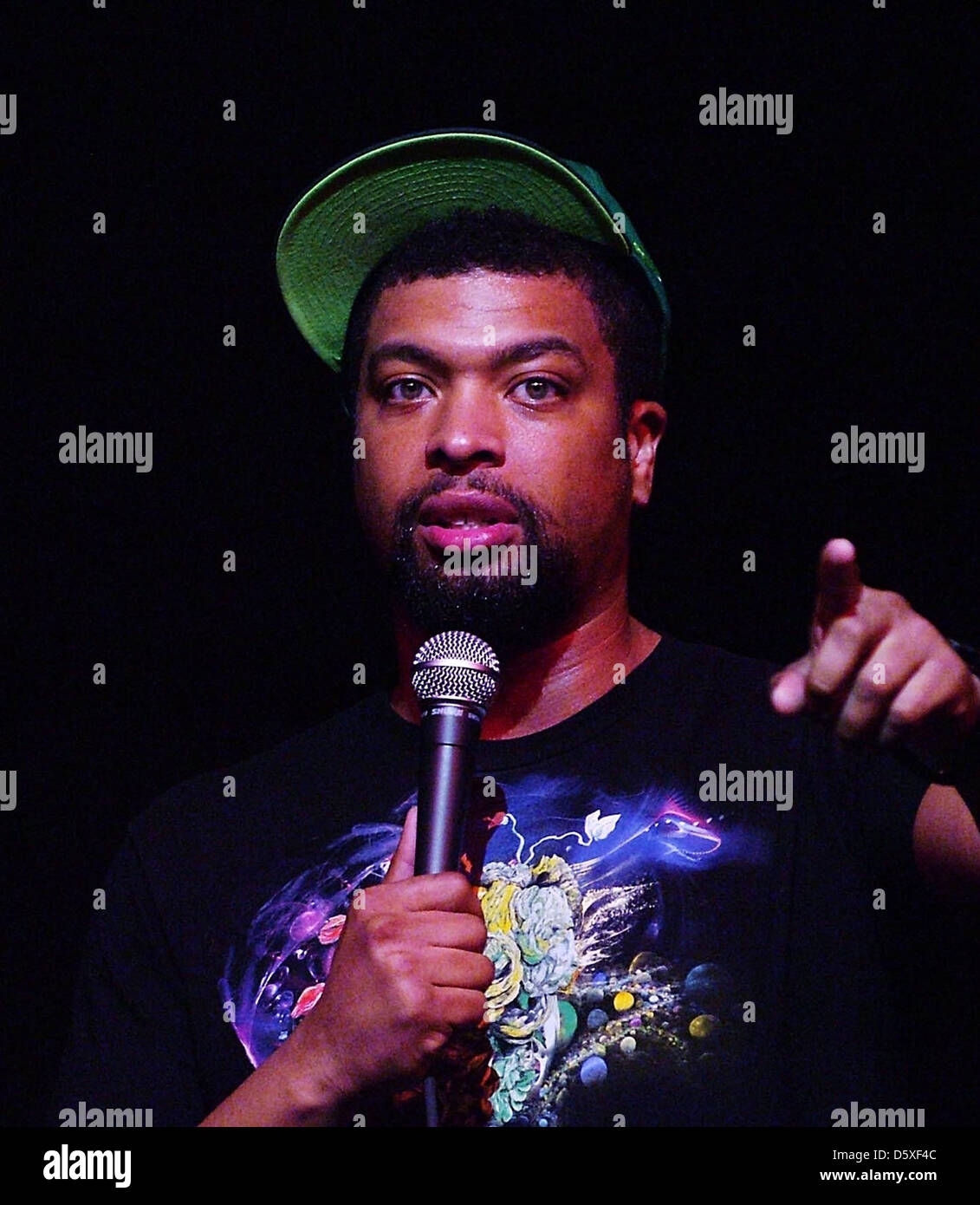 Actor/Comedian DeRay Davis performs during The Barber Shop Comedy Tour ...